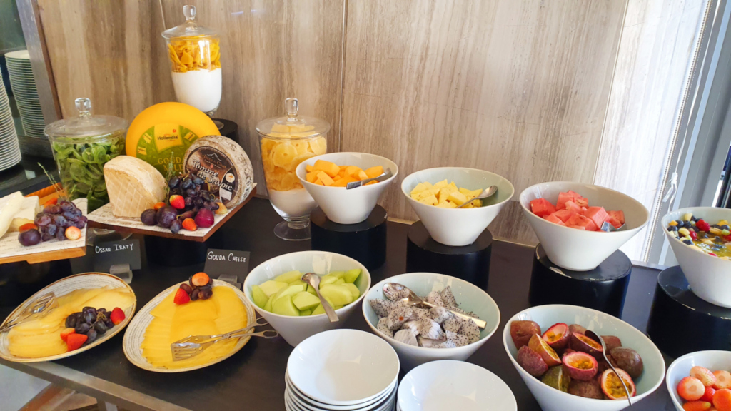 Kempinski Muscat hotel review - Passport & Palmtree