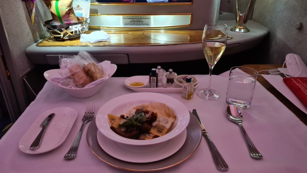 Review of Emirates First Class - Passport & Palmtree